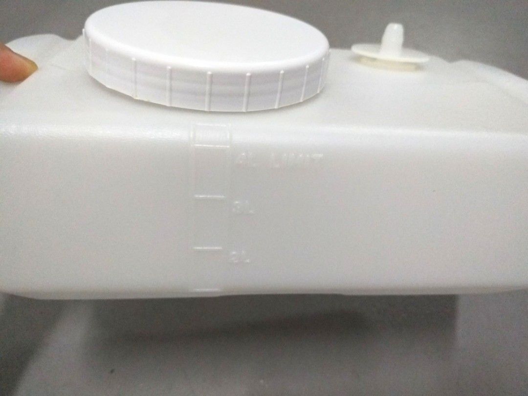 BN 4 Litre Fluid Storage Container, Furniture & Home Living ...