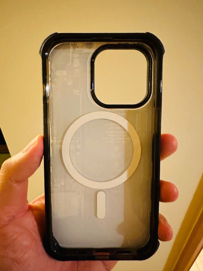 Casetify 13 Pro Ultra Impact MagSafe case “inside parts”, 手提電話, 電話及其他裝置 ...