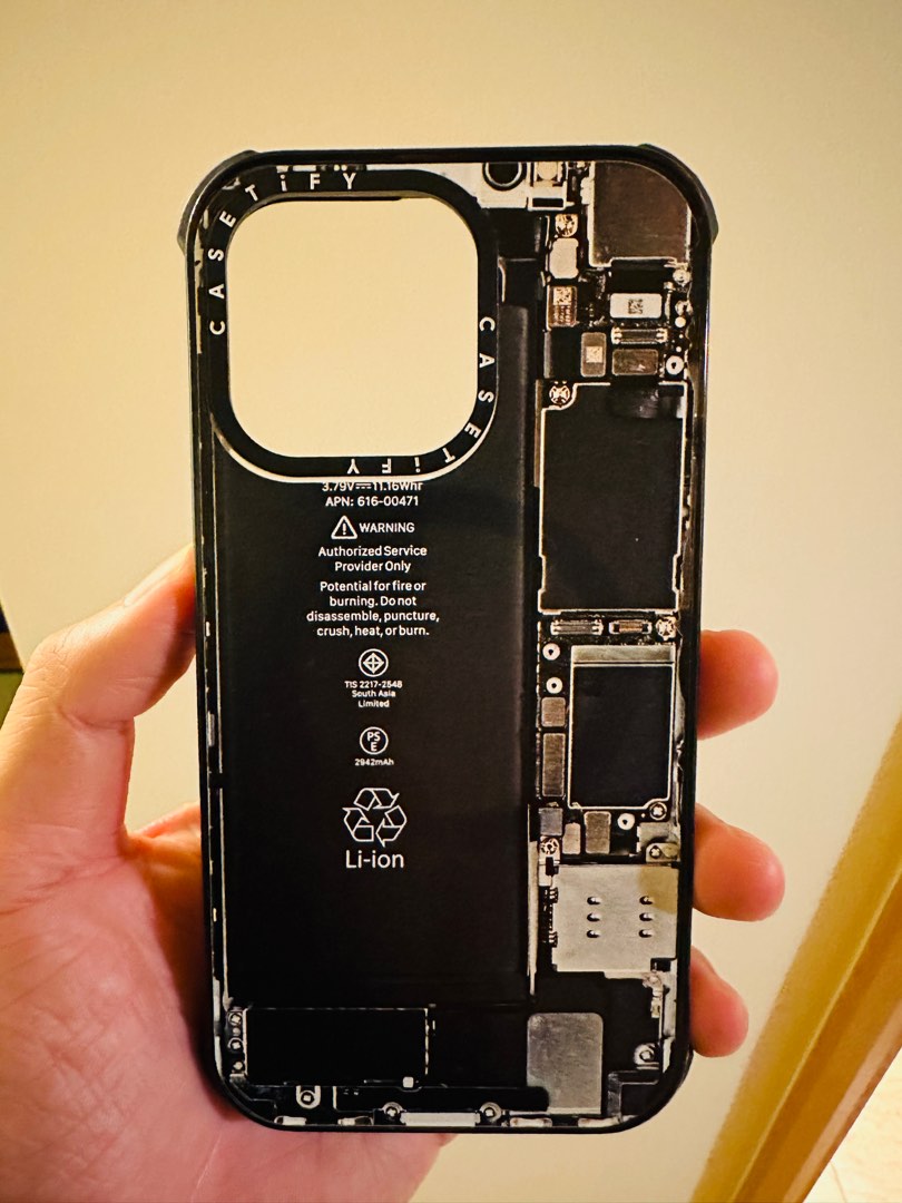 Casetify 13 Pro Ultra Impact MagSafe case “inside parts”, 手提電話, 電話及其他裝置 ...