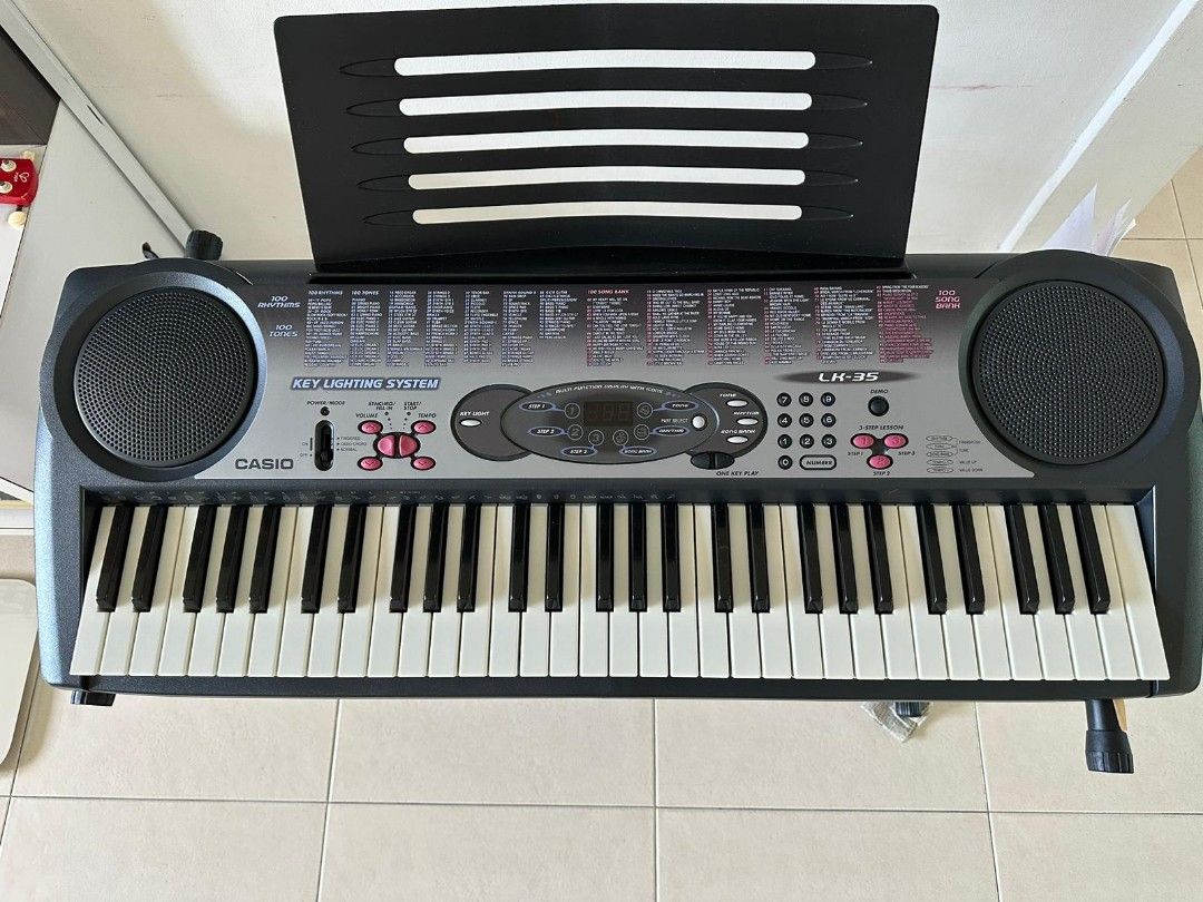 Casio Keyboard LK-35, Hobbies & Toys, Music & Media, Musical ...