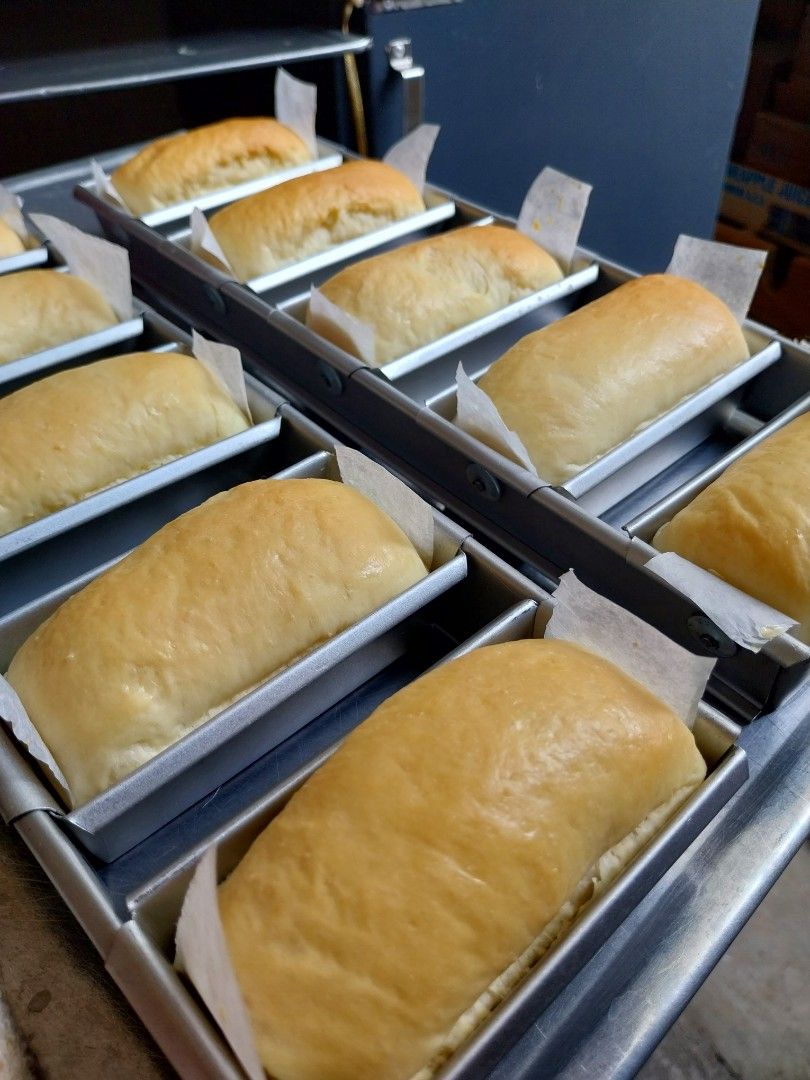 CHEESE ROLL MOLDER/Pandesiosa 5in1 on Carousell