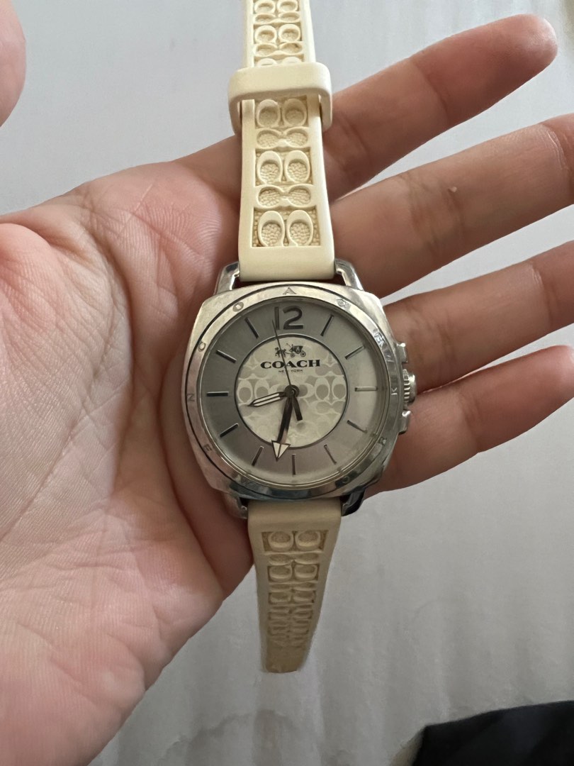 Coach watch, Women's Fashion, Watches & Accessories, Watches on Carousell