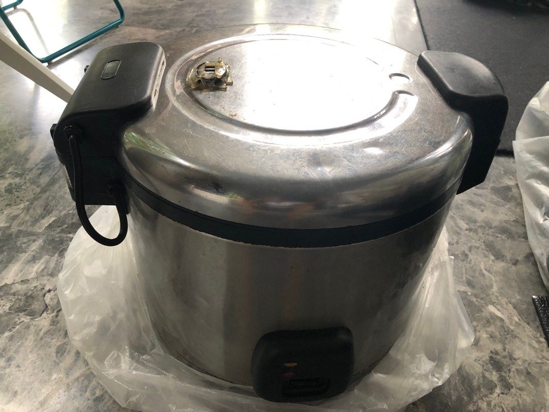 Crown rice cooker ER-30A, TV & Home Appliances, Kitchen Appliances ...