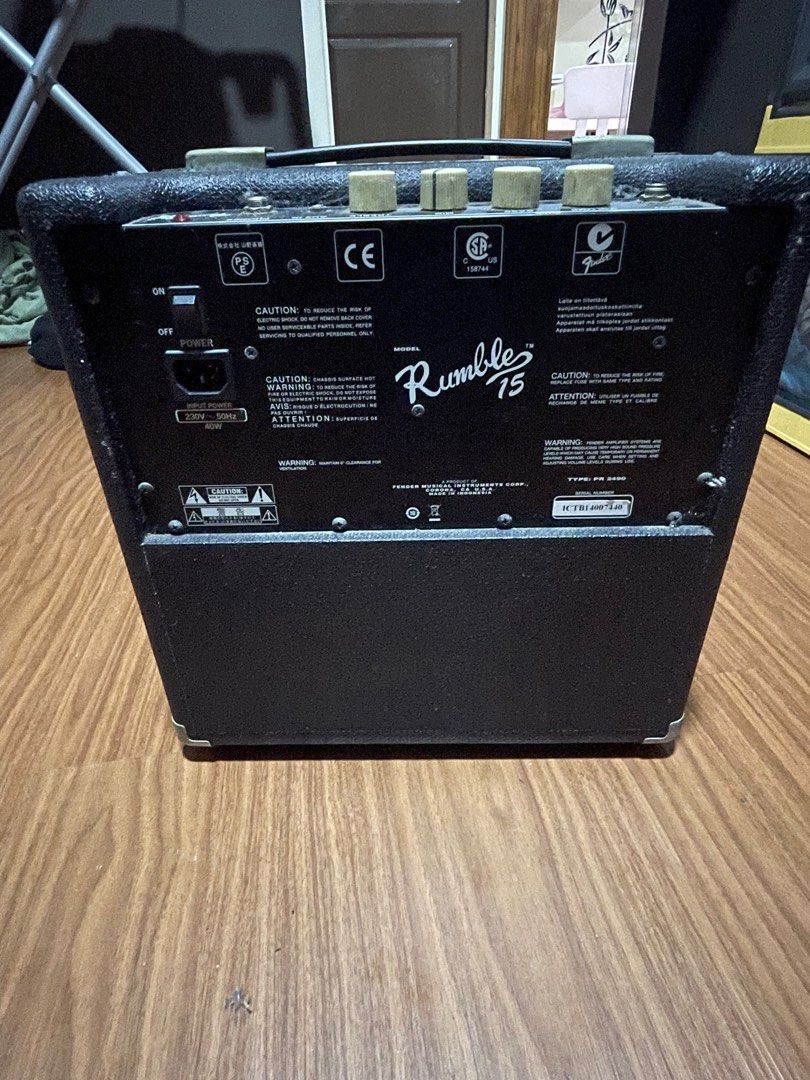 Fender rumble 15, Hobbies & Toys, Music & Media, Musical Instruments on ...