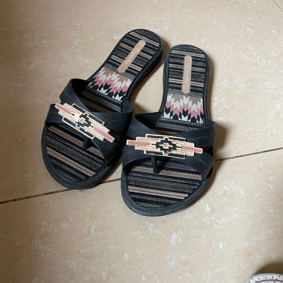 Flats Grendha Grendene Sandals Bundle, Women's Fashion, Footwear, Flats ...
