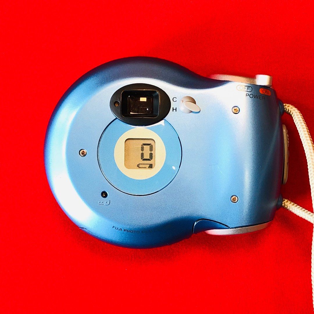 Fujifilm Nexia Q1 Compact Film Camera, Photography, Cameras on Carousell