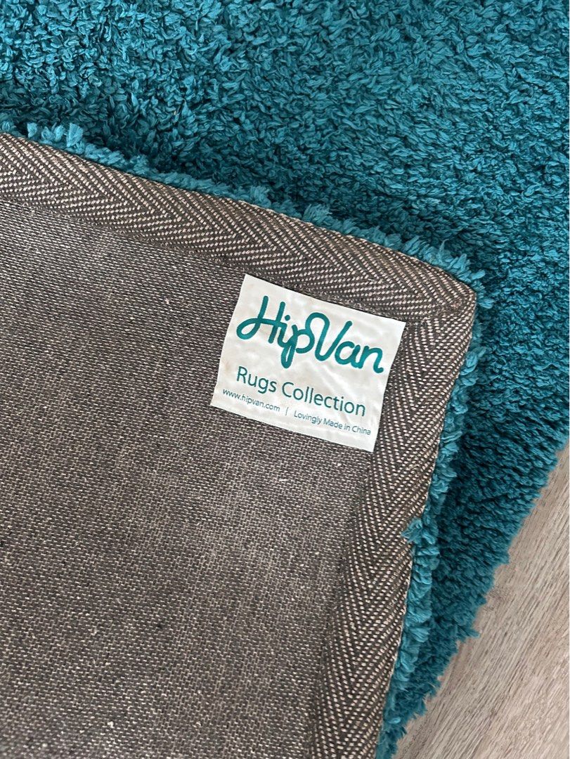 HipVan rug 171cm x 122cm, Furniture & Home Living, Home Decor, Carpets ...