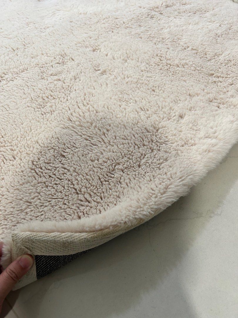 Hooga Soft Carpet, Furniture & Home Living, Home Decor, Carpets, Mats ...