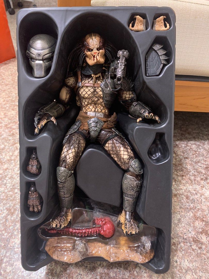 Hot Toys Classic Predator 1.0, Hobbies & Toys, Toys & Games on Carousell