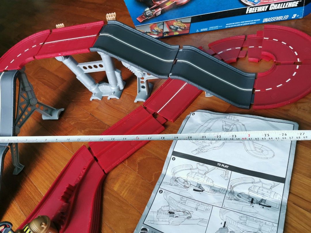 Hot Wheels Turbo Town Freeway Challenge 3+yo Race Track only., Hobbies ...