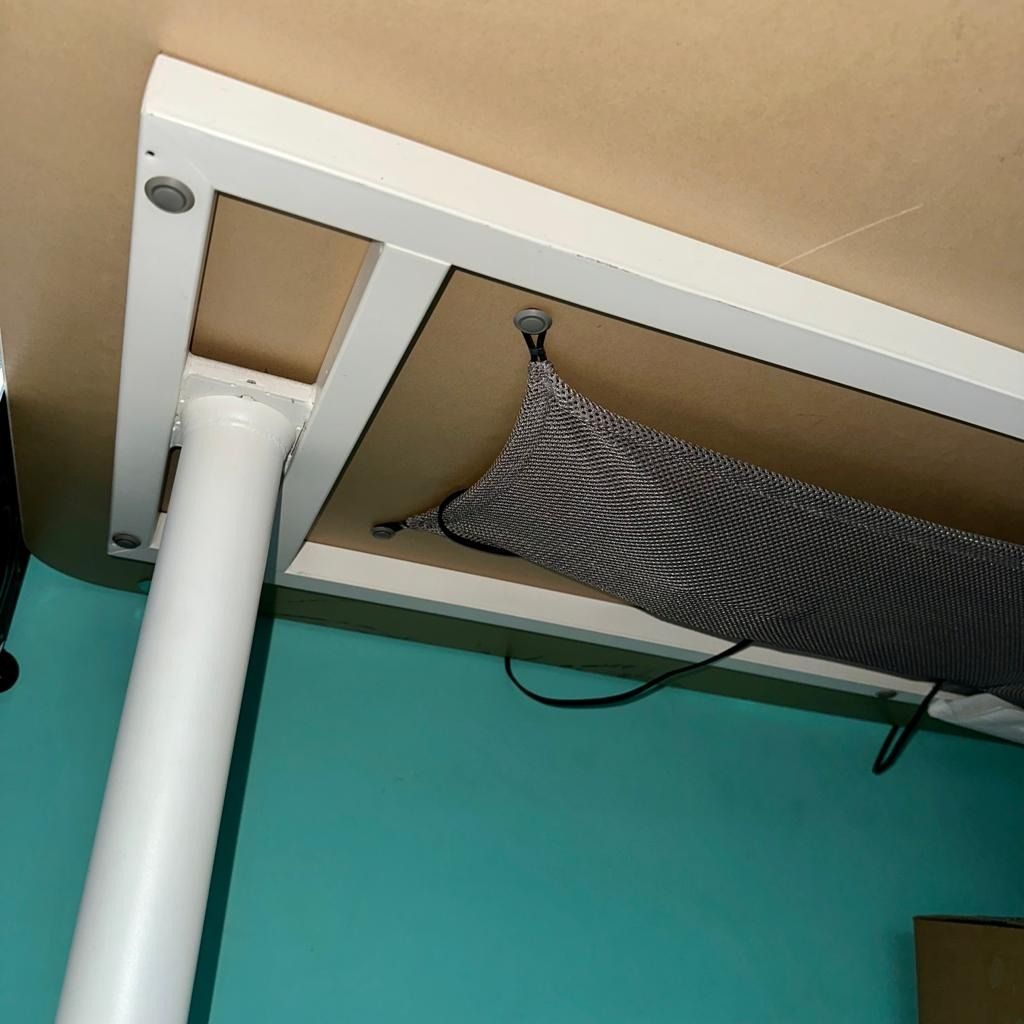 IKEA BEKANT Desk, white stained oak veneer/white, 160x80 cm, Furniture ...