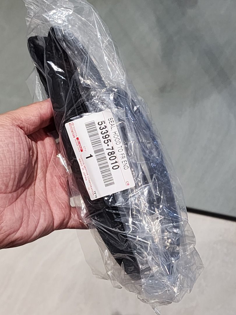 Lexus NX Hood insulation seal, Car Accessories, Accessories on Carousell