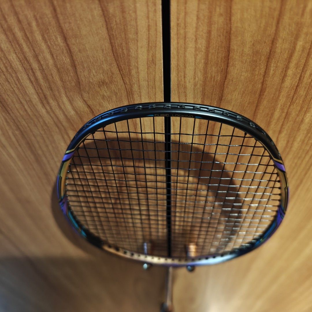 Lining aeronaut 9000i, Sports Equipment, Sports & Games, Racket & Ball ...