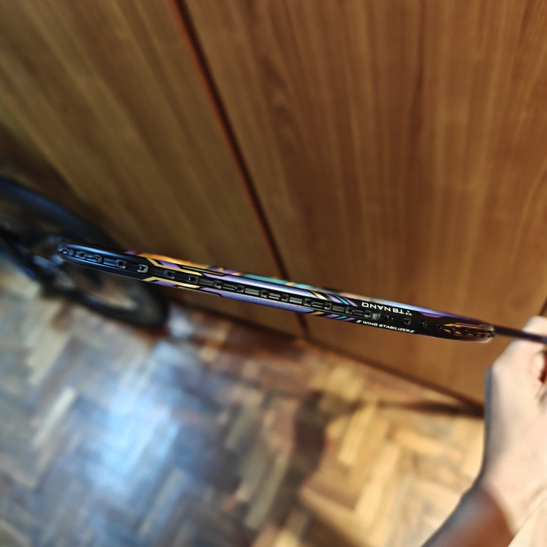 Lining aeronaut 9000i, Sports Equipment, Sports & Games, Racket & Ball ...