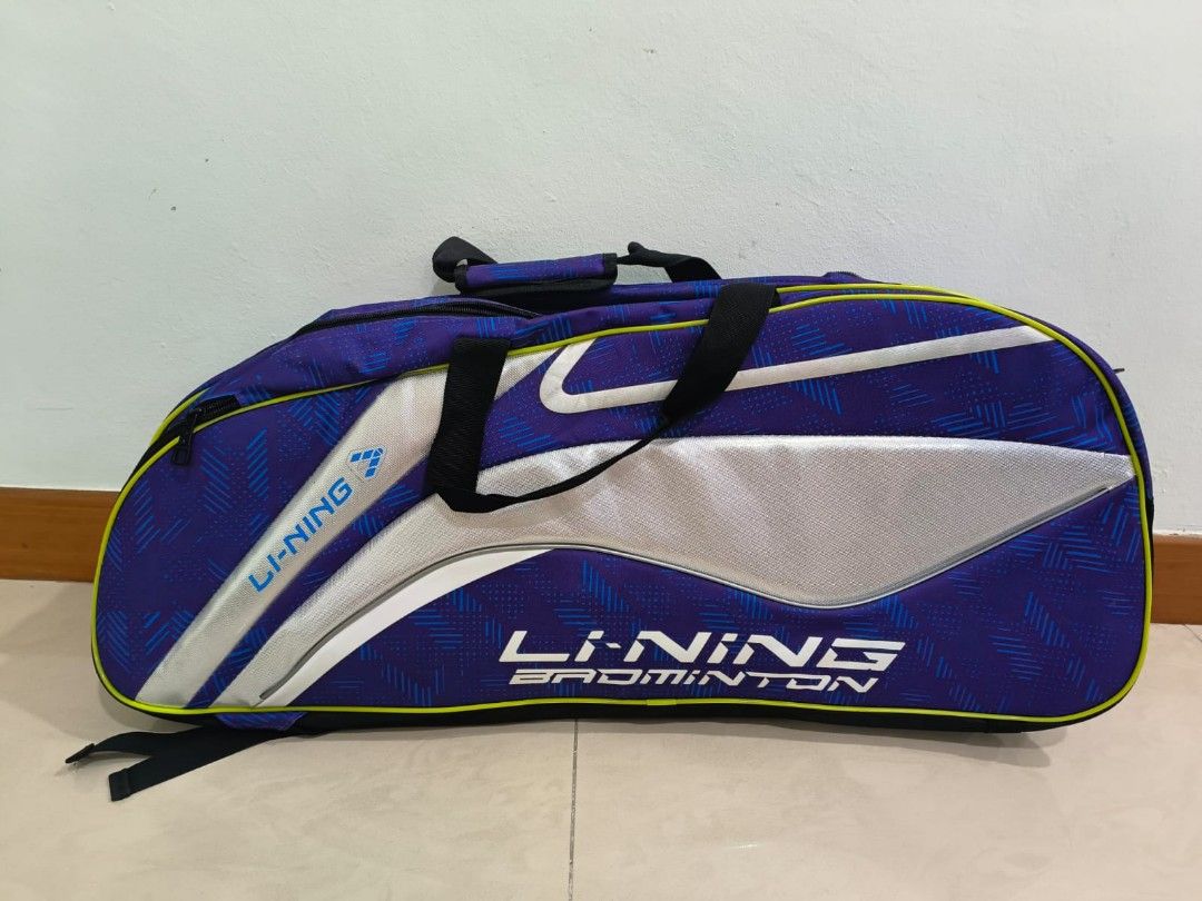 Nice LiNing Racket Bag with new LiNing socks, Sports Equipment, Sports ...