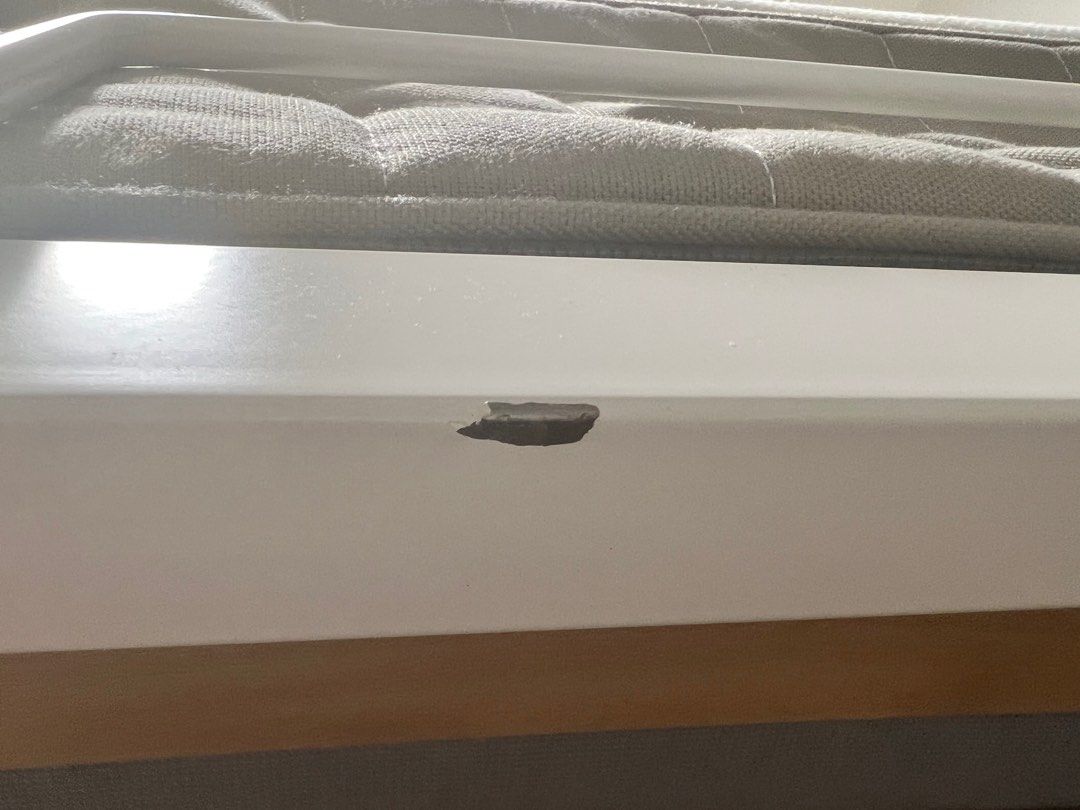 Malm Ottoman Queen-sized Storage Bed (mattress not included), Furniture & Home Living, Furniture ...