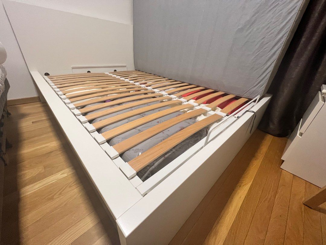 Malm Ottoman Queen-sized Storage Bed (mattress not included), Furniture & Home Living, Furniture ...