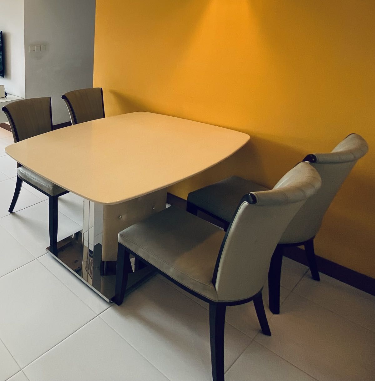 Dining Table / Dining table Set (Marble-like rounded edge), Furniture & Home Living, Furniture ...