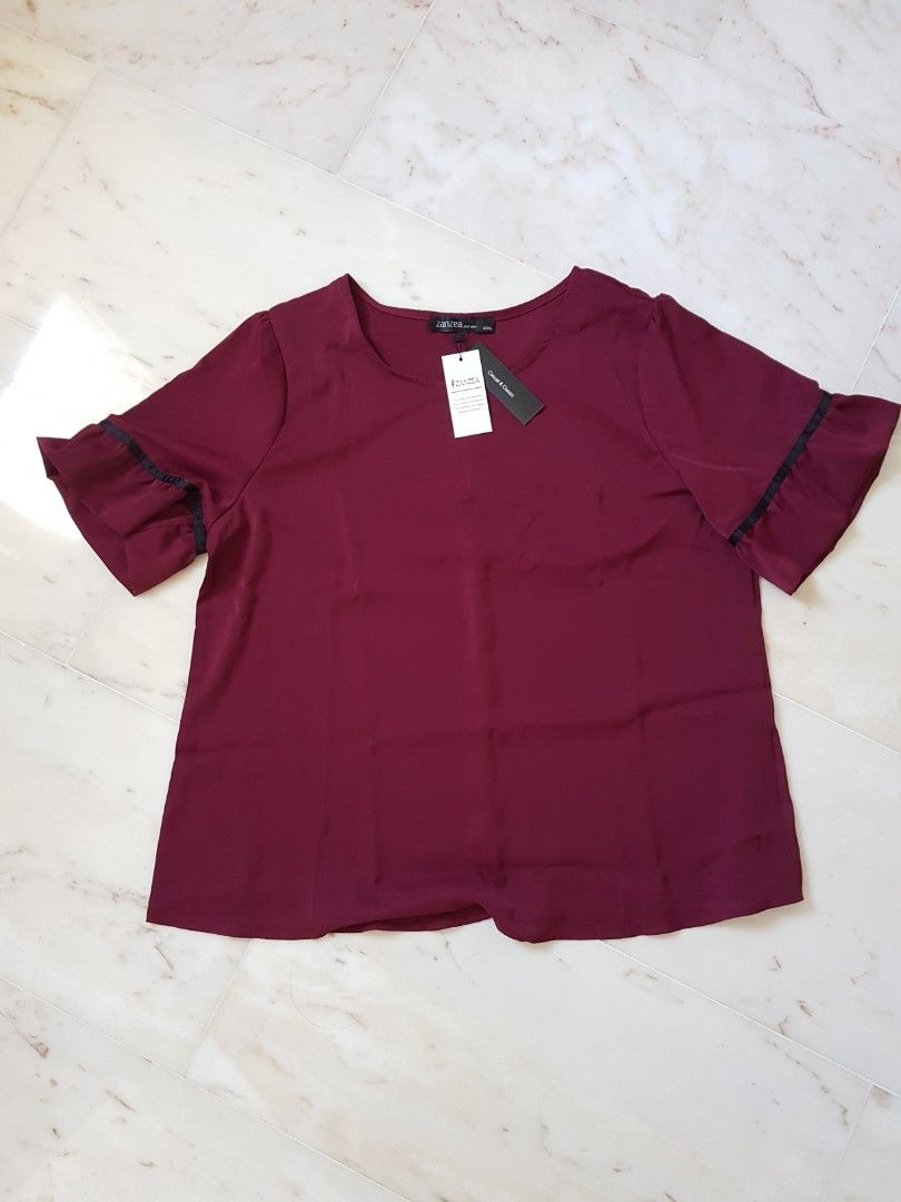 Maroon Top, Women's Fashion, Tops, Blouses on Carousell