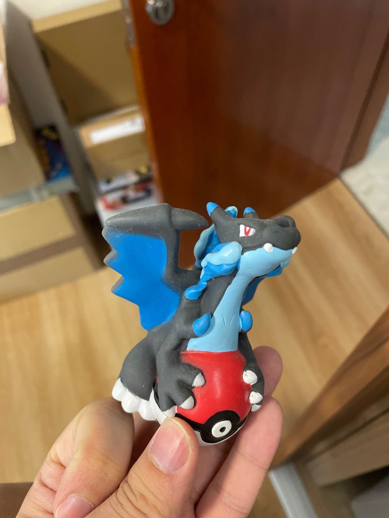 mega charizard water toy figure pokemon, Hobbies & Toys, Toys & Games ...