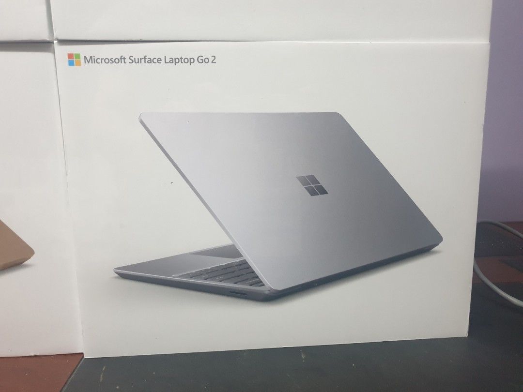 Microsoft Laptop Go 2 i5 256gb 8gb, Computers & Tech, Laptops ...
