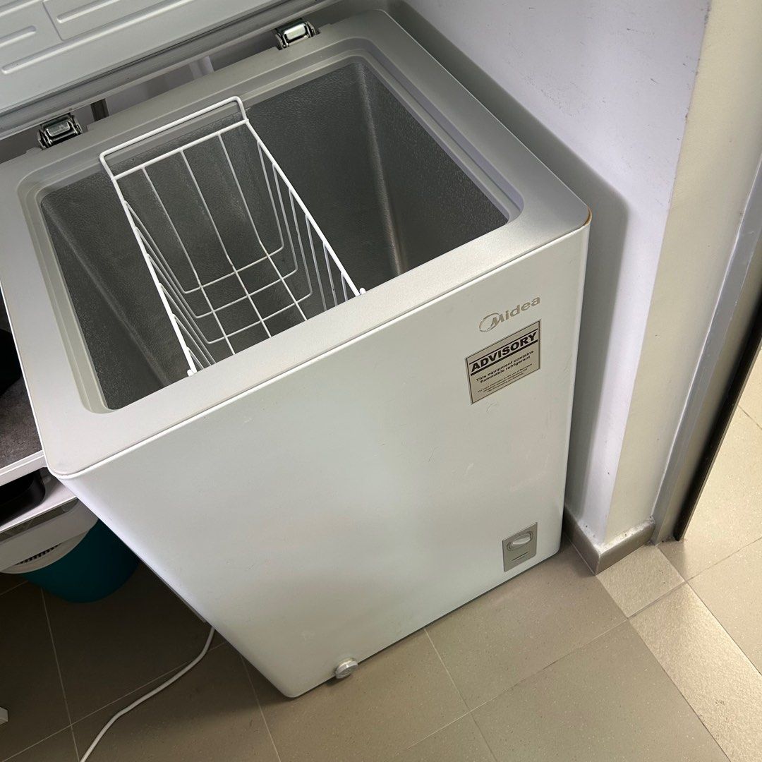 Midea 99L Chest Freezer MDRC152FZG01-SG, TV & Home Appliances, Kitchen ...