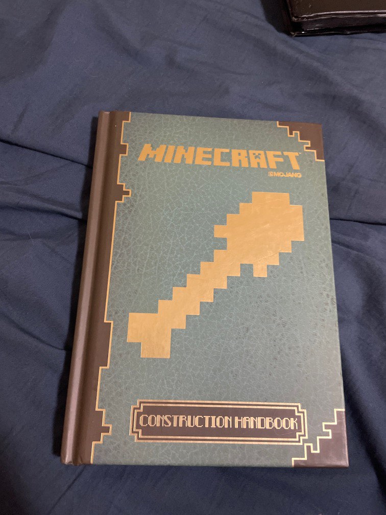 Minecraft Construction Guide, Hobbies & Toys, Books & Magazines ...