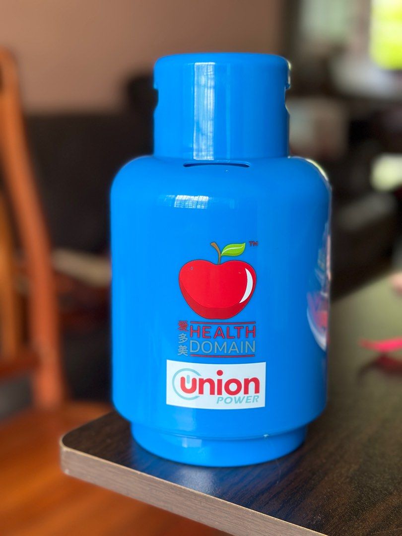 Miniature Cute Union Gas piggy Bank, Hobbies & Toys, Memorabilia ...