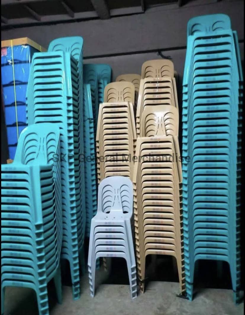 Monoblocks Chair, Furniture & Home Living, Furniture, Chairs on Carousell