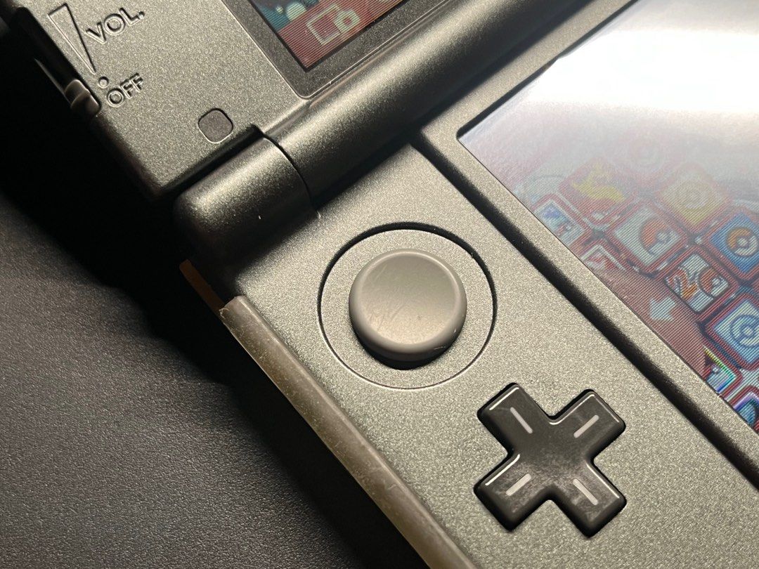 New 3DS XL BLACK | 64gb Storage| Modded | Excellent, Almost Minty ...