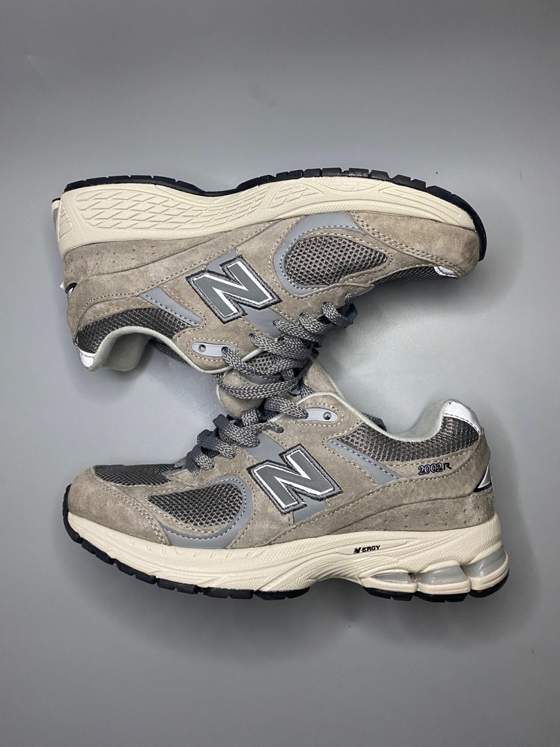 new balance - 2002r, Women's Fashion, Footwear, Sneakers on Carousell