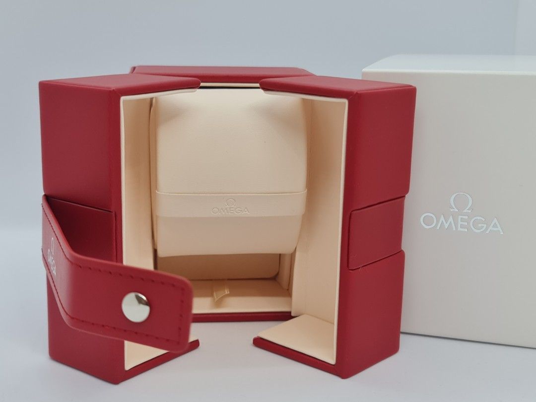 Omega Leather Watch Case, Men's Fashion, Watches & Accessories ...