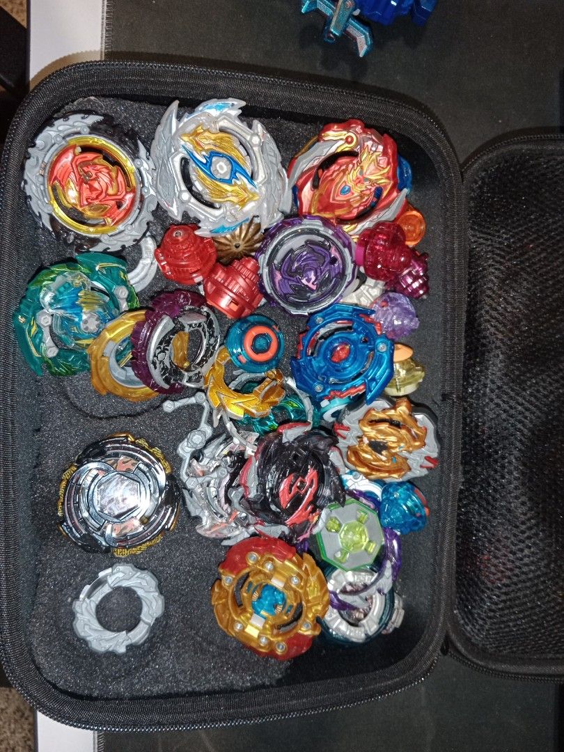 Original Beyblade bundle (TAKARA TOMY), Hobbies & Toys, Collectibles ...