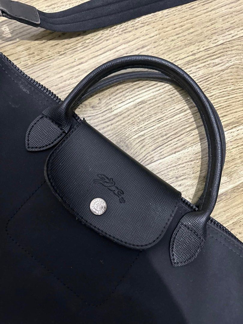 ORIGINALLONG CHAMP on Carousell