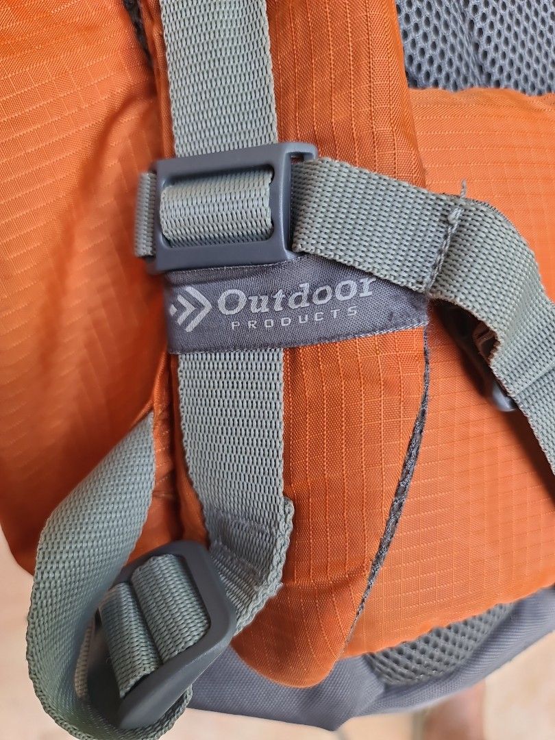 OUTDOOR PRODUCTS backpack, Men's Fashion, Bags, Backpacks on Carousell