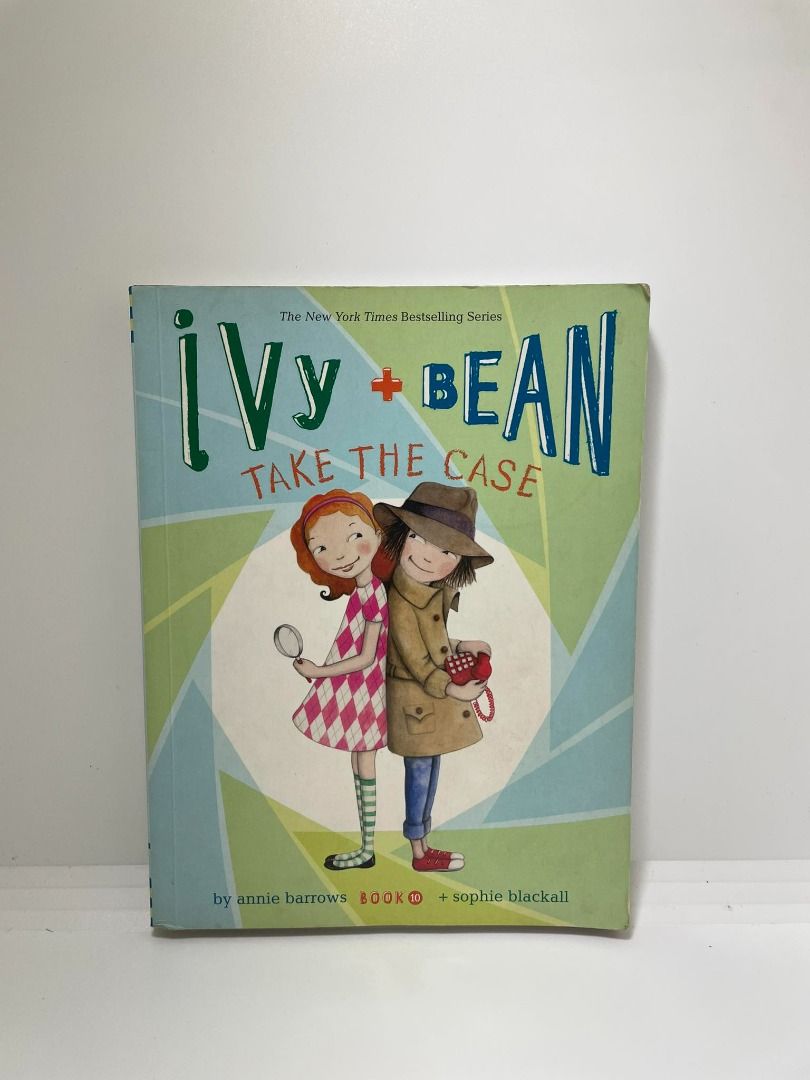 [PRE-LOVED BOOK] Ivy + Bean Take the Case by Annie Barrows and Sophie ...