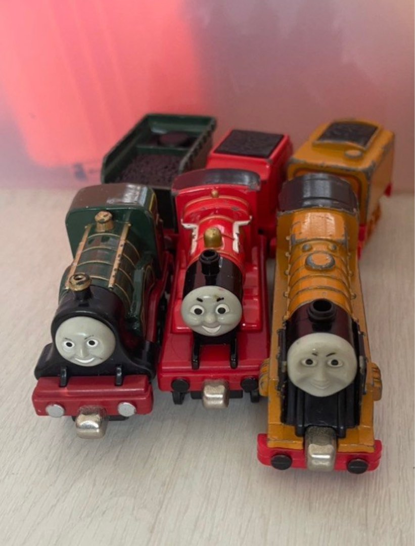 Preloved Thomas and friends train bundle Murdoch -James -Emily, Hobbies ...