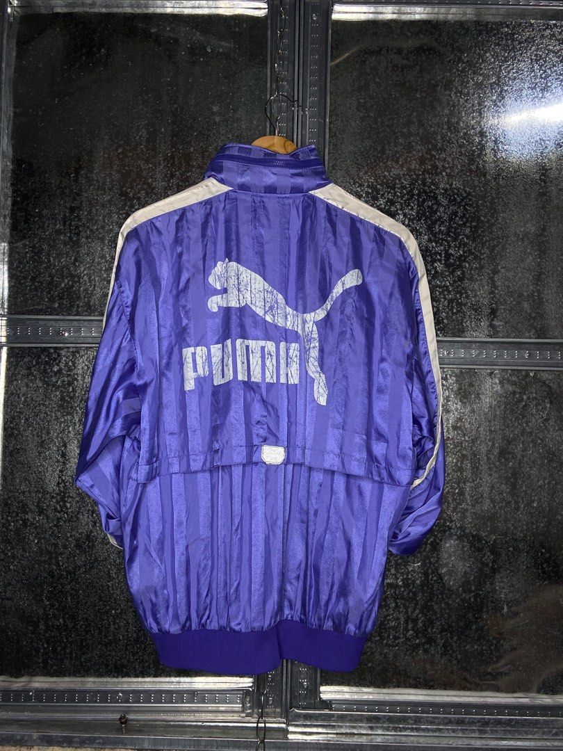 Vintage Puma Windbreaker w packable hood on Carousell