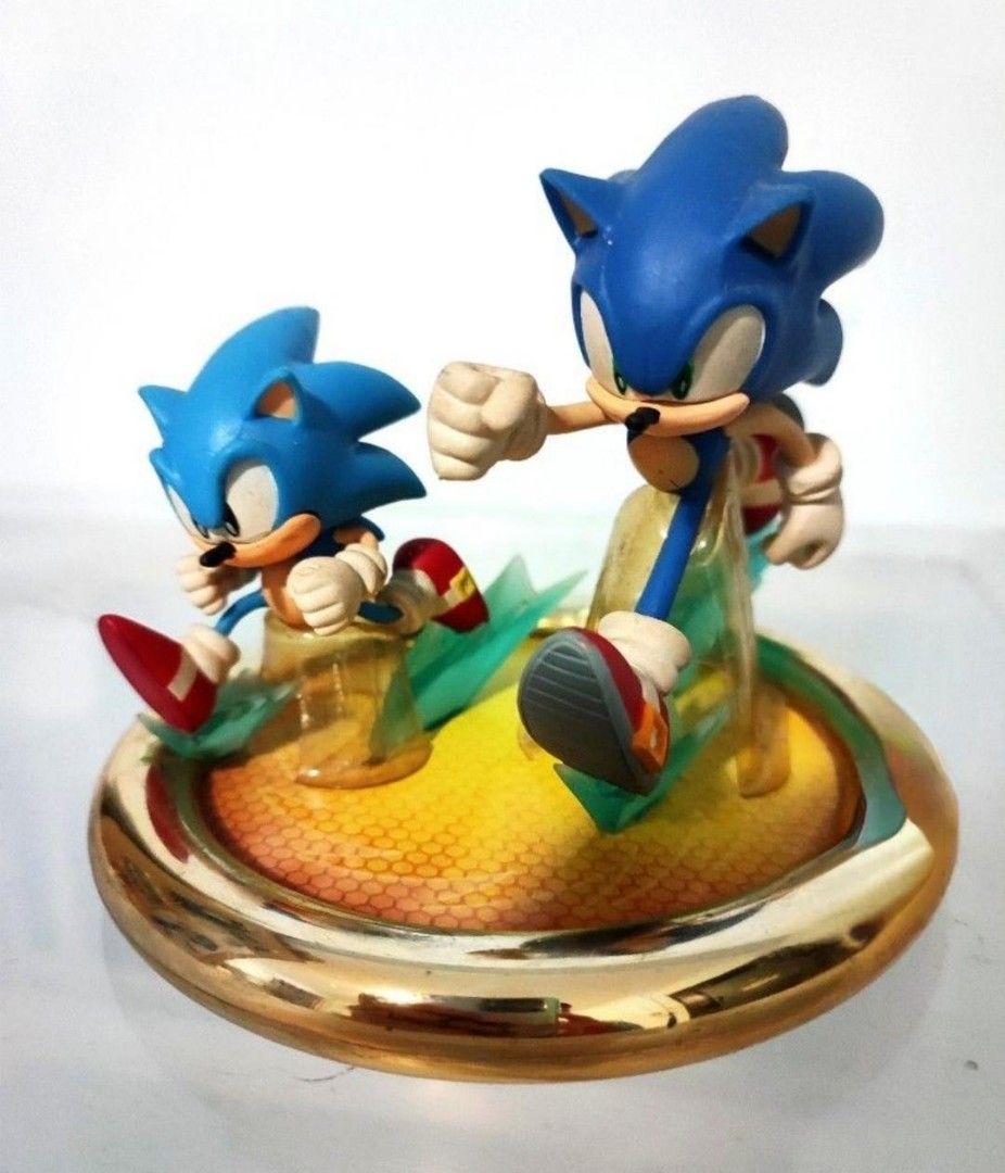 Rare Sonic the hedgehog Sonic Generations Commemorative statue, Hobbies ...