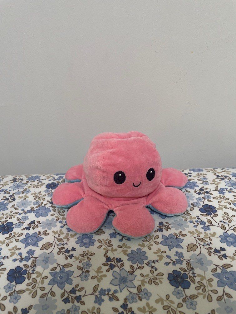 Reversible Emotion Octopus Softtoy, Hobbies & Toys, Toys & Games on ...
