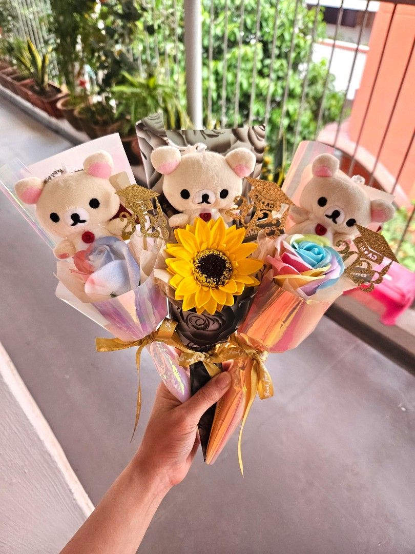 Rilakkuma Graduation Bouquet (FULLY SOLD, other sizes/bears available ...