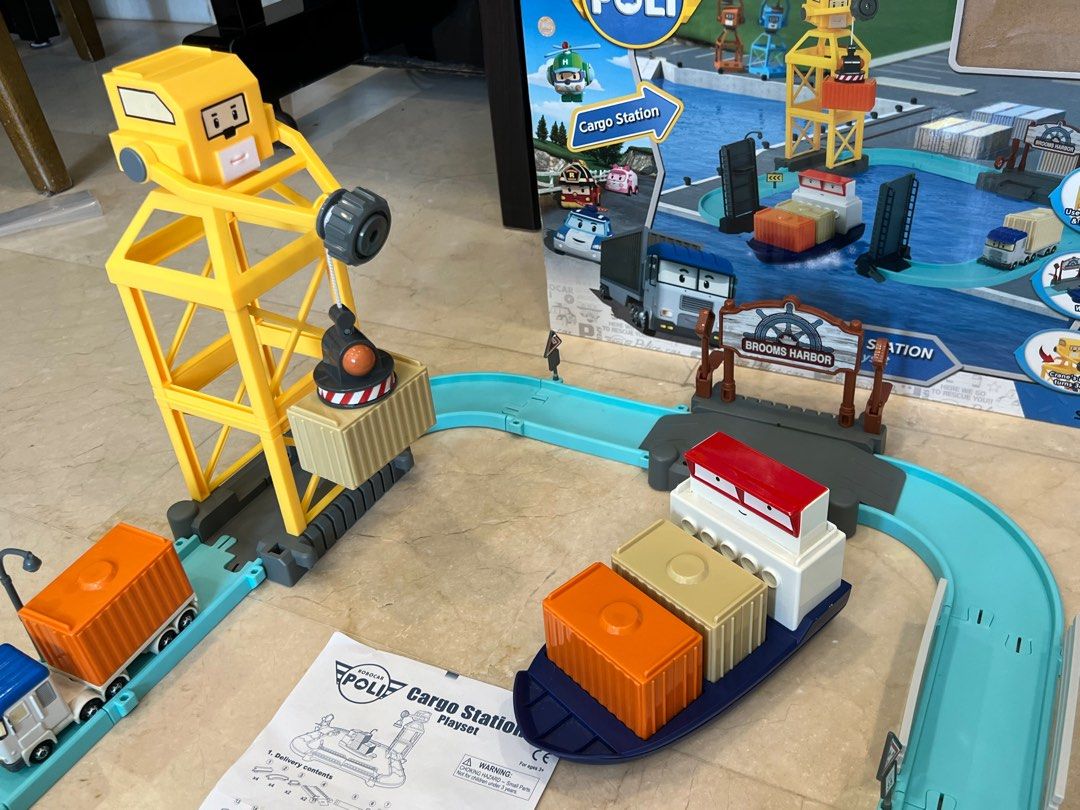 Robocar Poli Cargo Station Playset, Hobbies & Toys, Toys & Games on ...