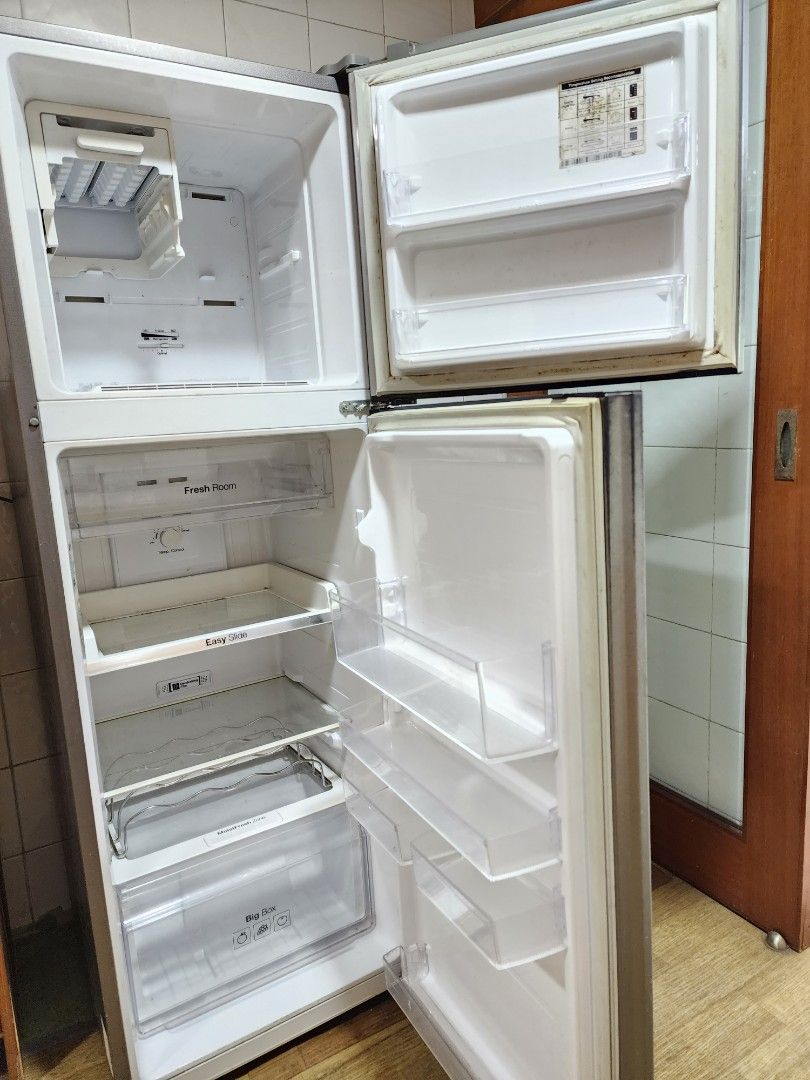 Samsung Fridge 2 Door, TV & Home Appliances, Kitchen Appliances ...