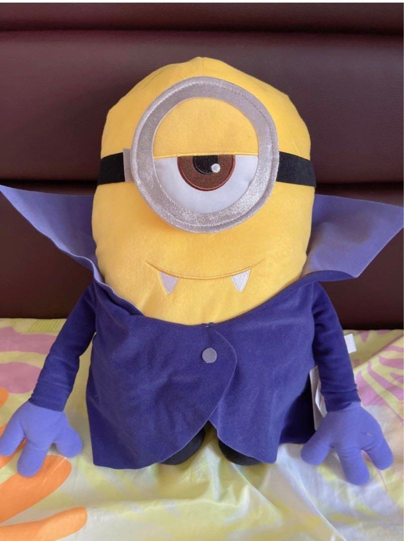 SEGA NEW Despicable Me Minion Bunny/Dracula Plush Toys, Hobbies & Toys ...