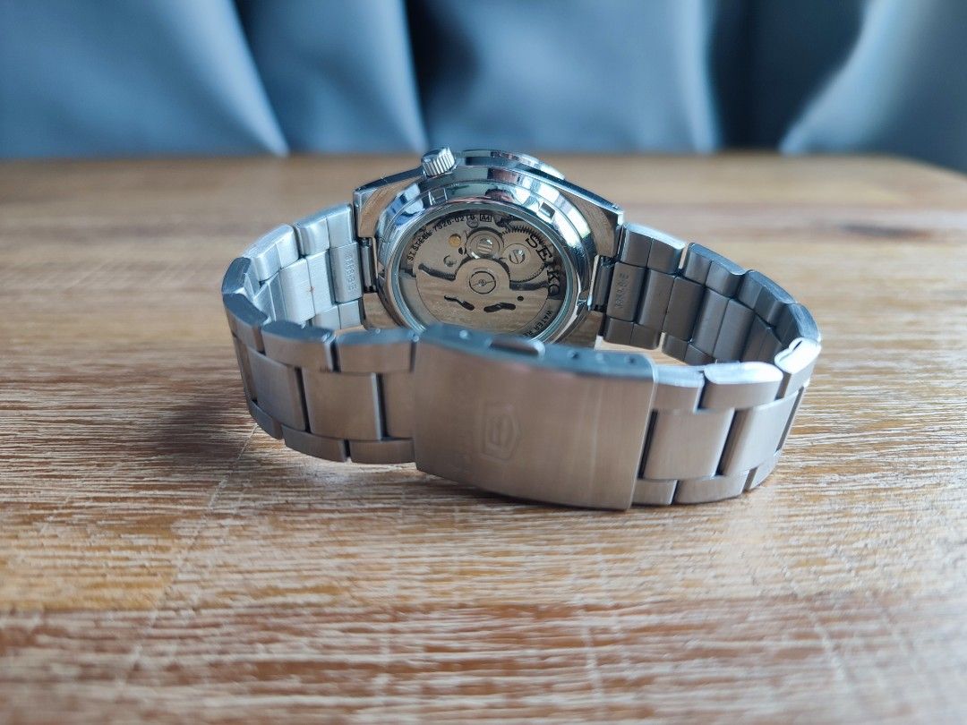 Seiko 5 Explorer SNKE01K1, Men's Fashion, Watches & Accessories ...