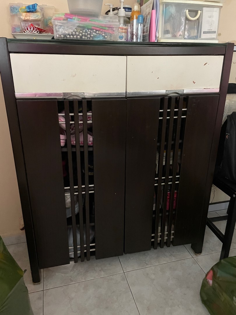 Show cabinet, Furniture & Home Living, Furniture, Shelves, Cabinets ...