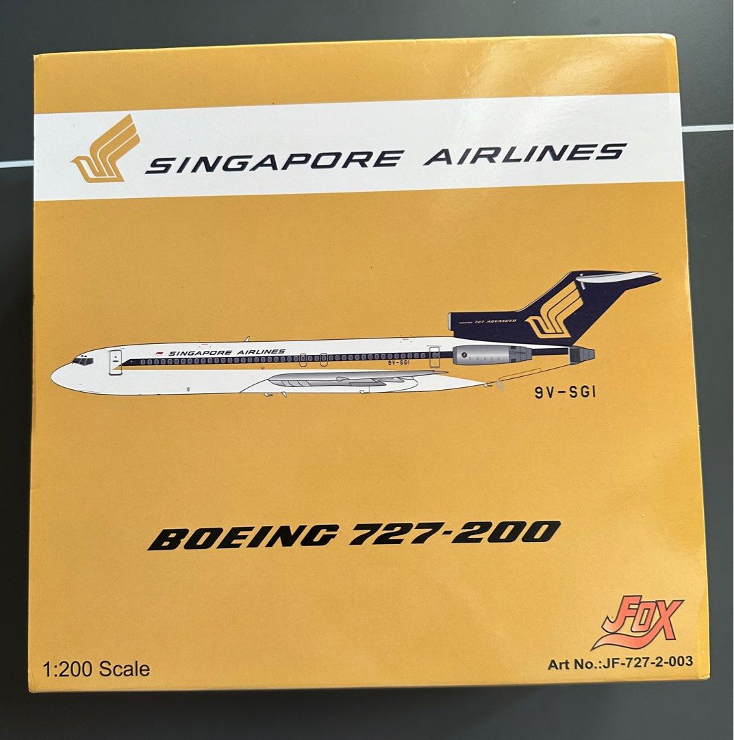Singapore Airlines Boeing 727-200, Hobbies & Toys, Memorabilia ...