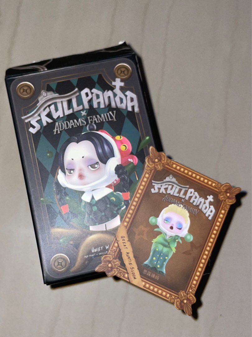 SKULL PANDA X ADDAMS FAMILY ( Great Auntie Sloom ), Hobbies & Toys ...