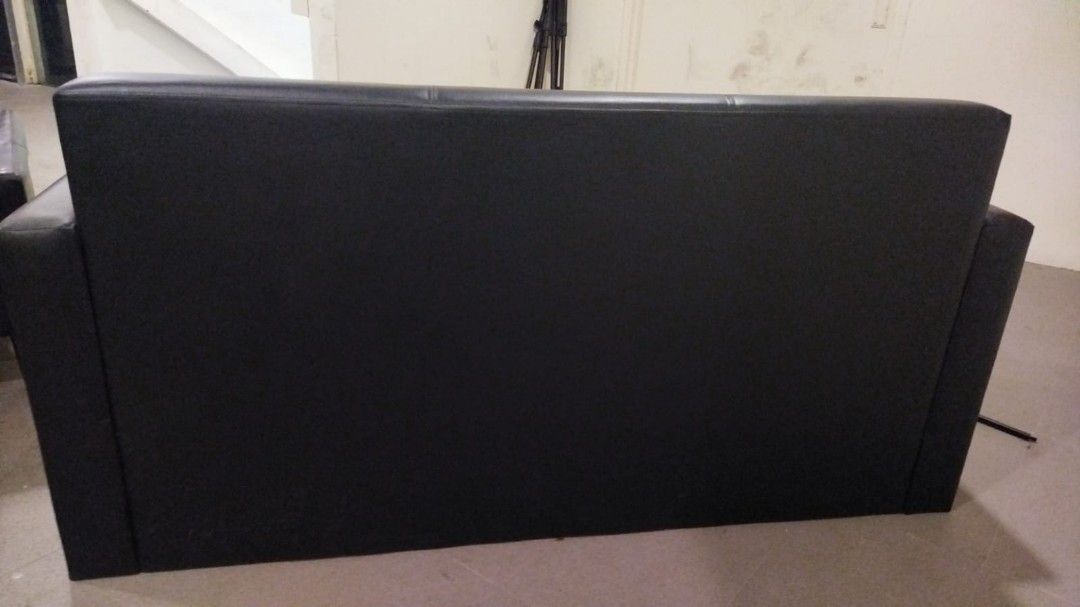 Sofa 1.5 meter, Furniture & Home Living, Furniture, Sofas on Carousell