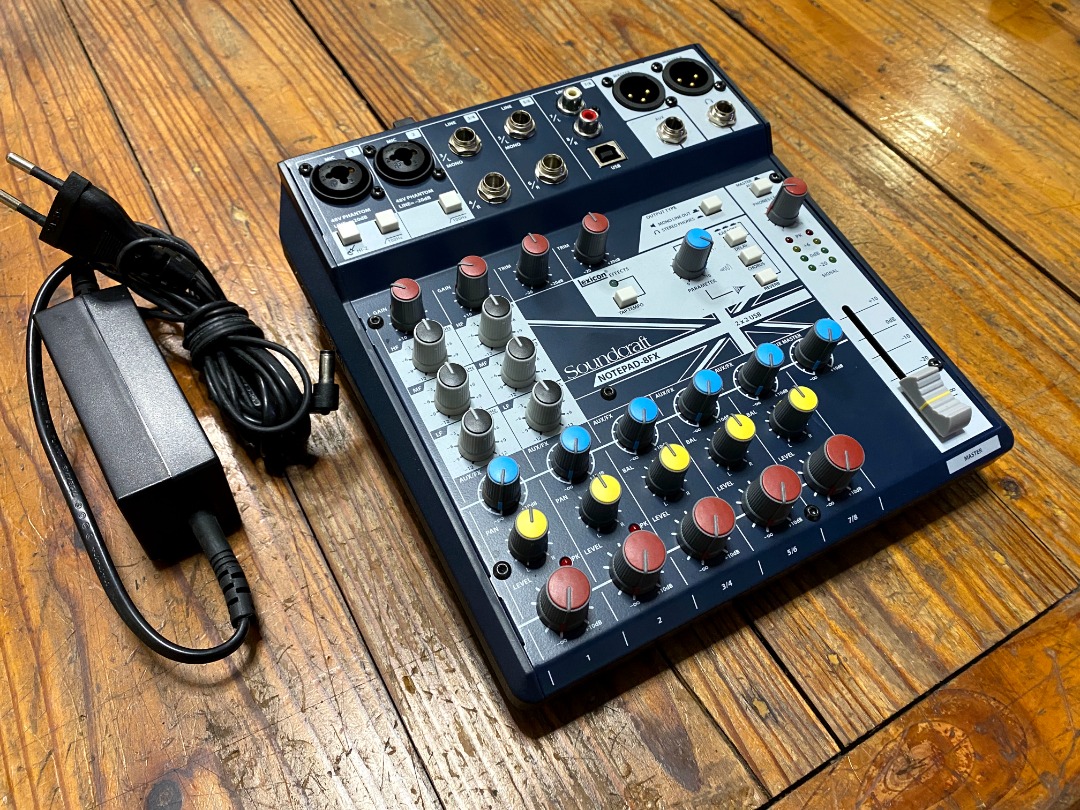 Soundcraft Notepad-8FX Mixer, Hobbies & Toys, Music & Media, Music ...